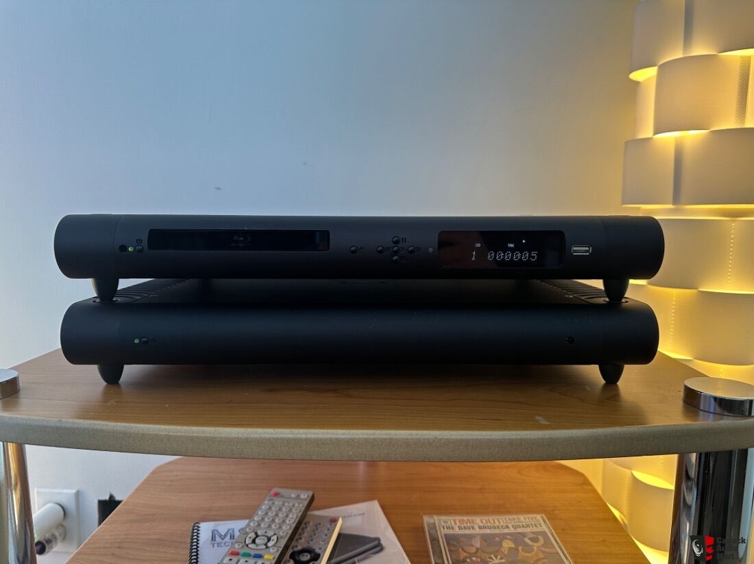 MSB Universal Media Transport V with Full Size power supply